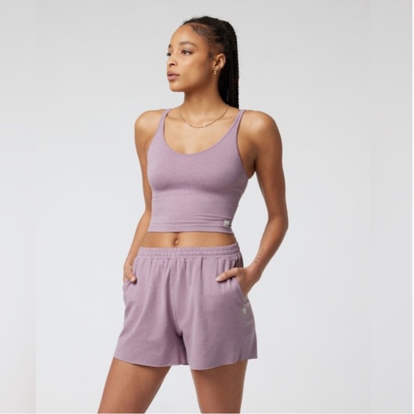 Vuori | Tops | Vuori Halo Performance Crop Top Lilac Heather | Poshmark